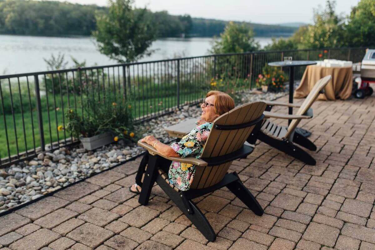 Stay At The Lake House Inn for Your Wedding or Event