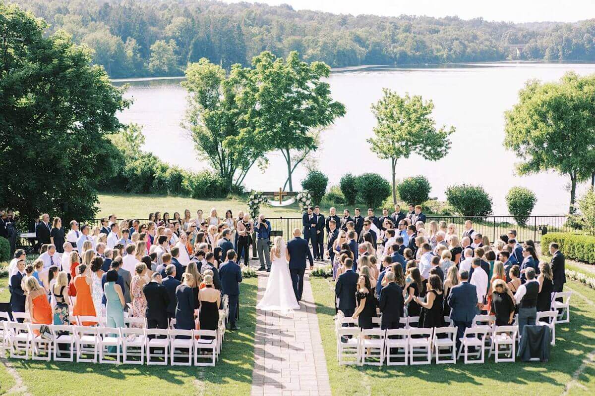 Bucks County PA Wedding Venue | The Lake House Inn